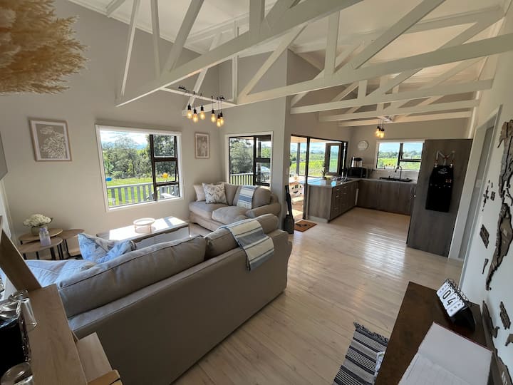 Elephant View Homestead - Hydrangea Cottage - Harkerville