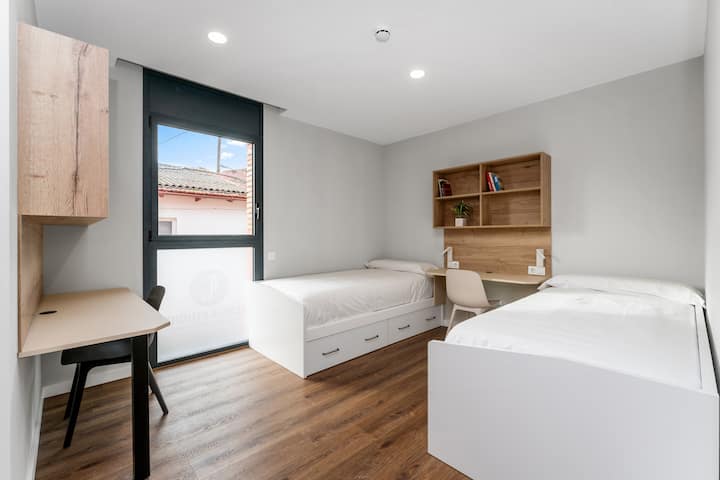 Habitación Privada Con Baño · Cerca Uab - 3 - Sant Cugat del Vallès