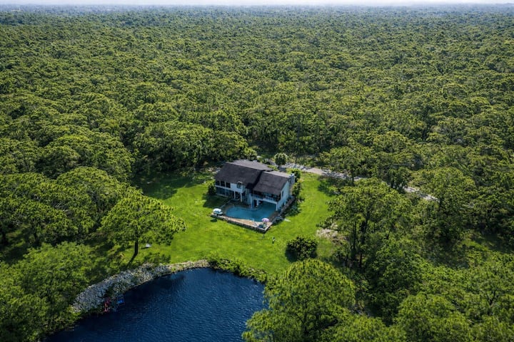 Tiny House Tropical Oasis! Lake Pool Nature Lovers - Florida