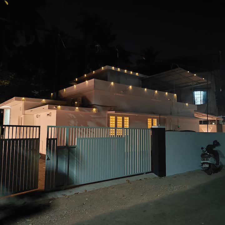 Ivory Suites Full House - Kozhikode