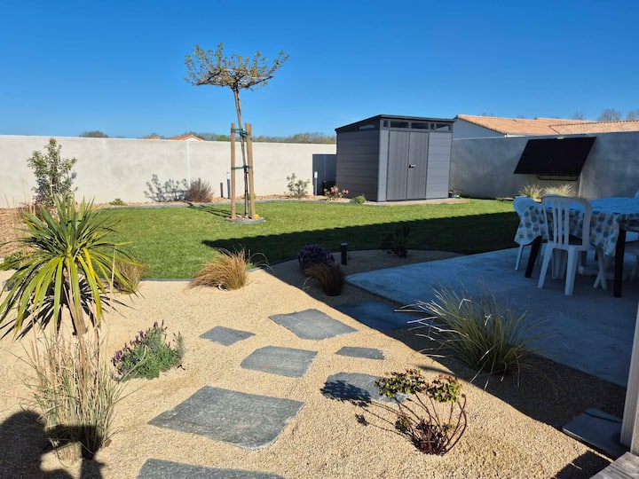 Maison De Vacances – Proche Bourg Et Plages - Bretignolles-sur-Mer