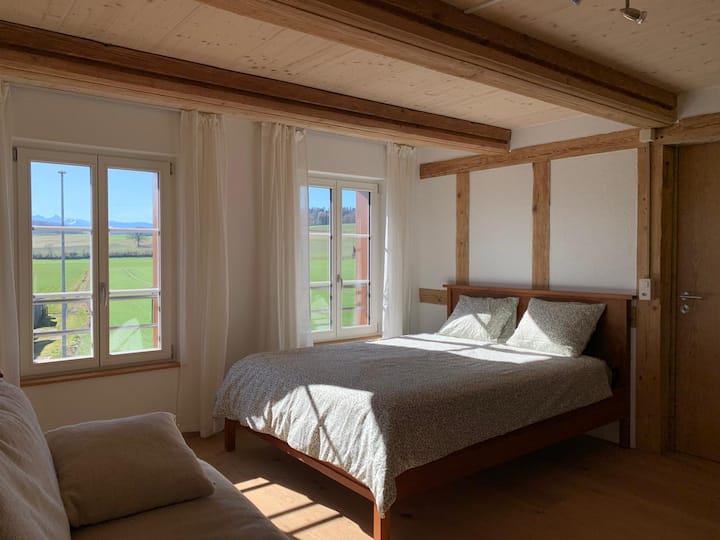 Boutique Farmhouse Apartment - Bern