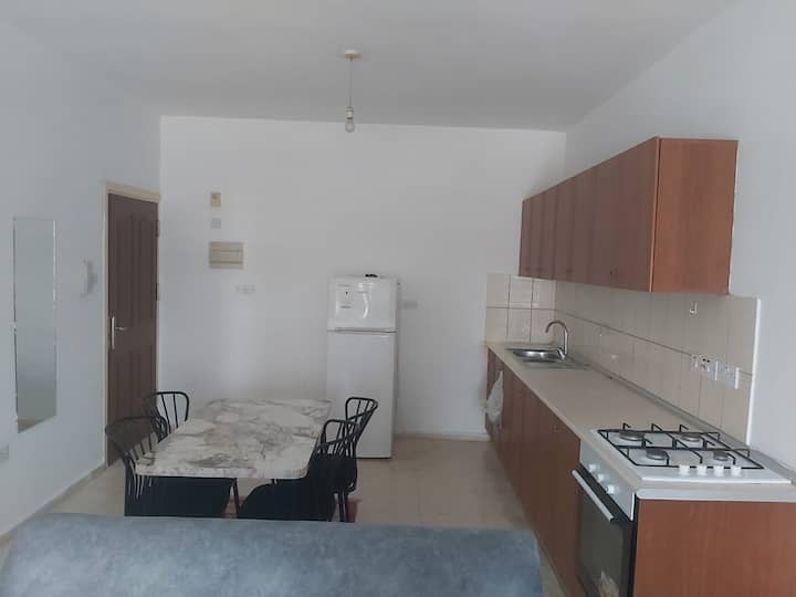 2+1 Denize Markete Hastaneye  Casinolara Yakın - Famagusta