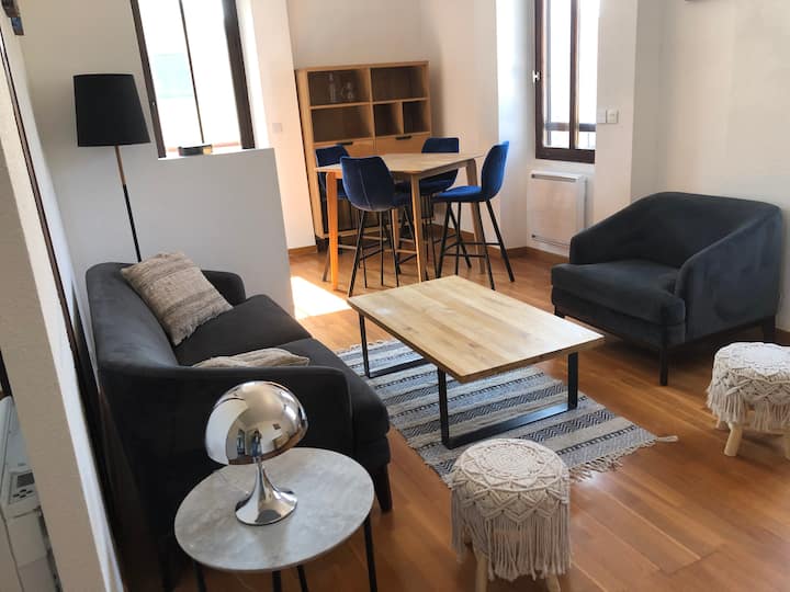 Appartement Dans Le Vieux Challes - Challes-les-Eaux