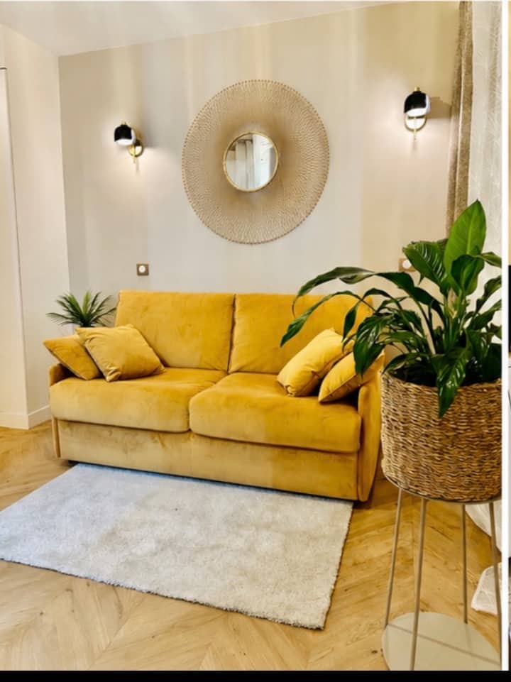 Appartement Paris Avec Parking/ Métro & Versailles - Vanves