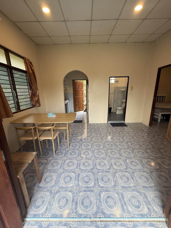 Partial Seaview Bungalow - Ko Tao