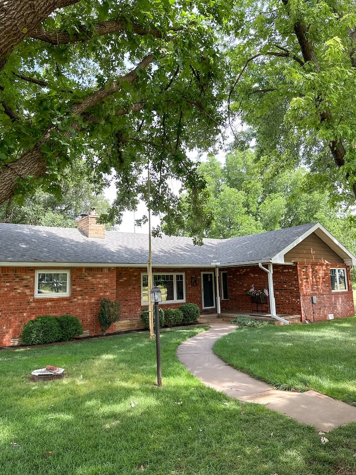 The Country Charm Retreat Near Canton Lake - Canton Lake, OK