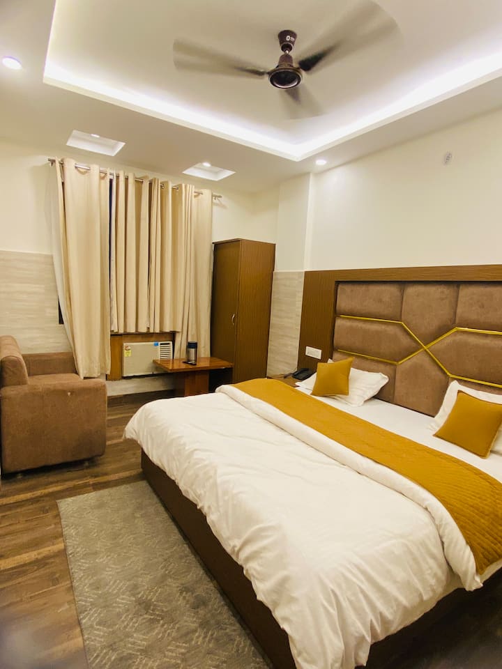 Near Railway Station Katra - Katra