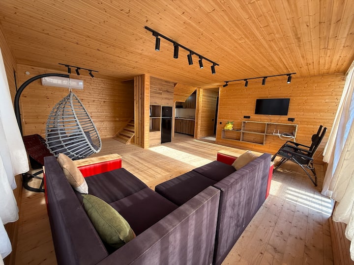 Jaba - 3-bedroom Cottage, 100 M2, In Tsikhisdziri - Georgia