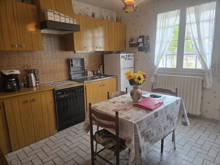 Maison Paisible Proche Centre à Château-gontier - Château-Gontier-sur-Mayenne