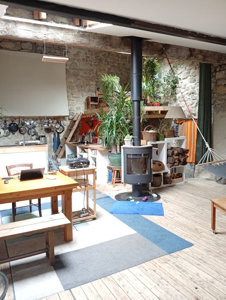 Maison De Famille Face à La Drôme. - Die