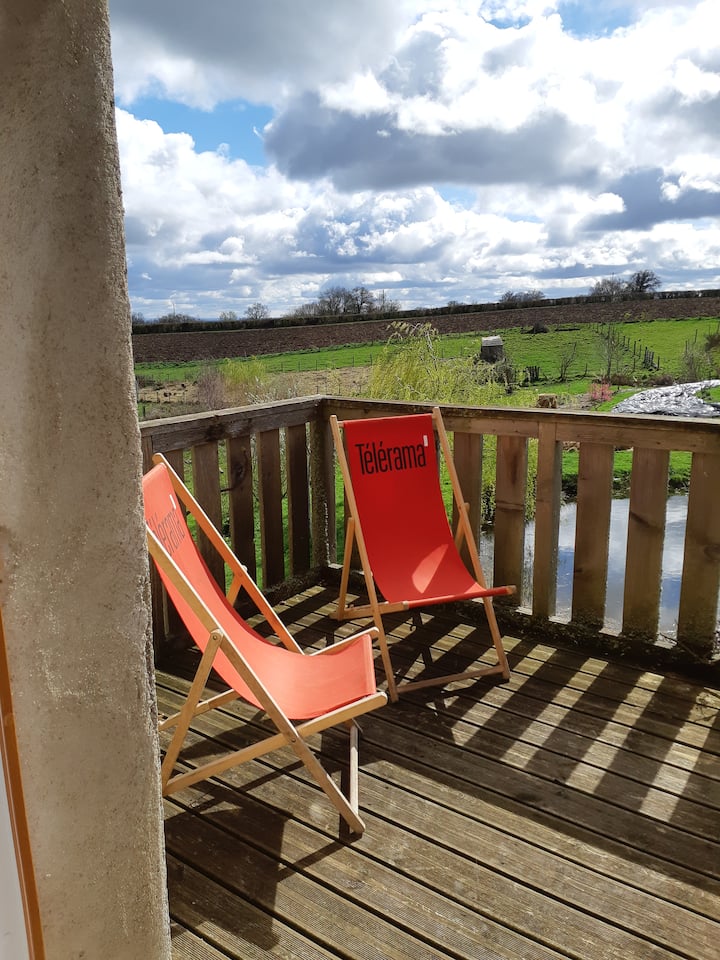 Gîte En Plain Milieu De La Ferme Naturelle - Creuse