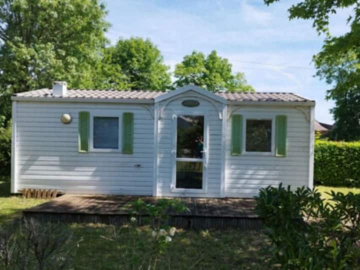 Mobil Home Accueillant - 6 Pers. - Les Avenières