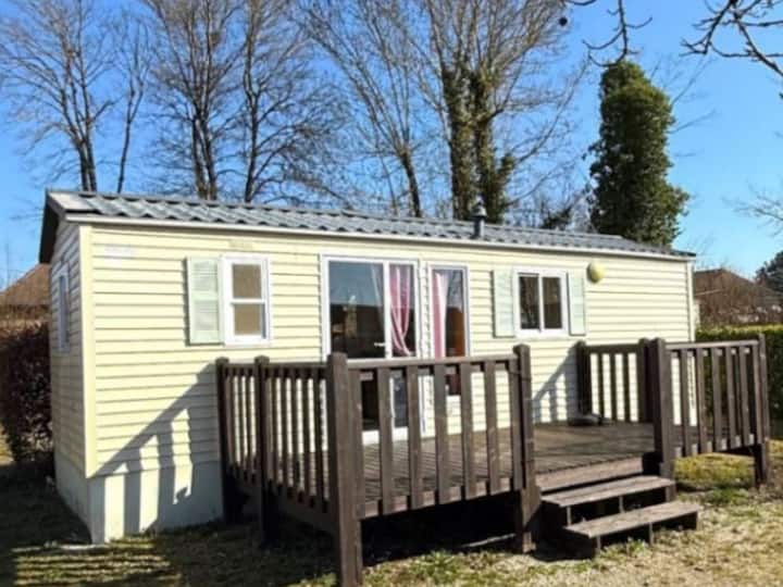 Mobil-home Confortable - 4 Pers. - Les Avenières