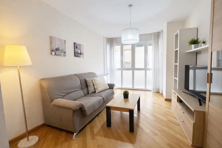 Central Fully Equipped Apartment In Guadalajara - Guadalajara, Spain