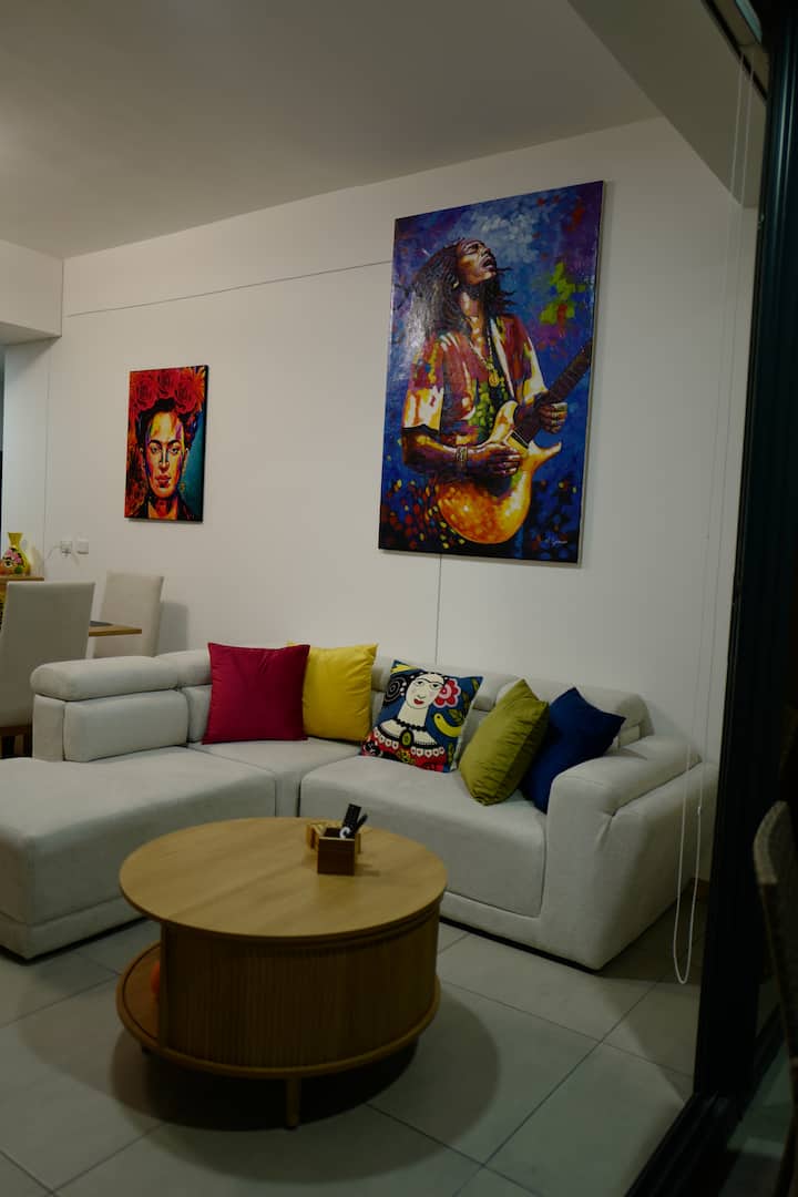 Stylish Downtown Apartment With Great Views - Pereira