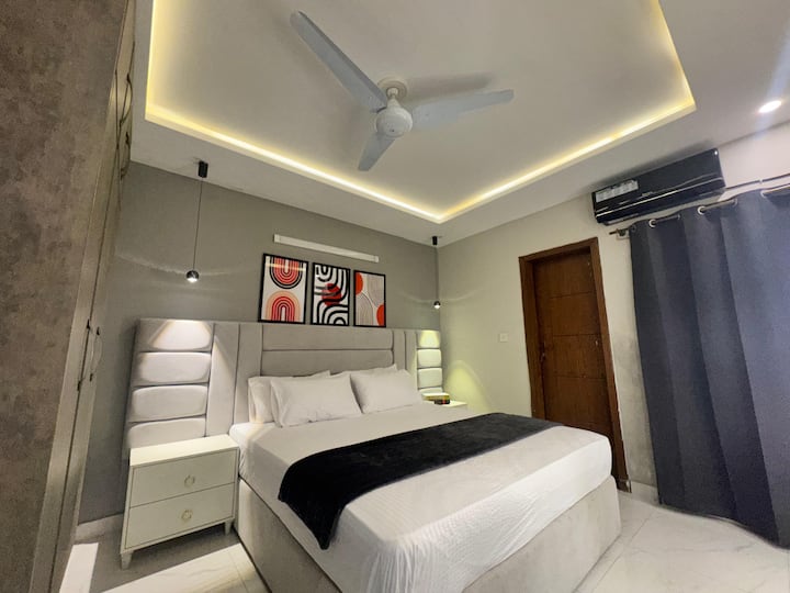 Modern Luxury 1bkh Flat | Islamabad - Islamabad