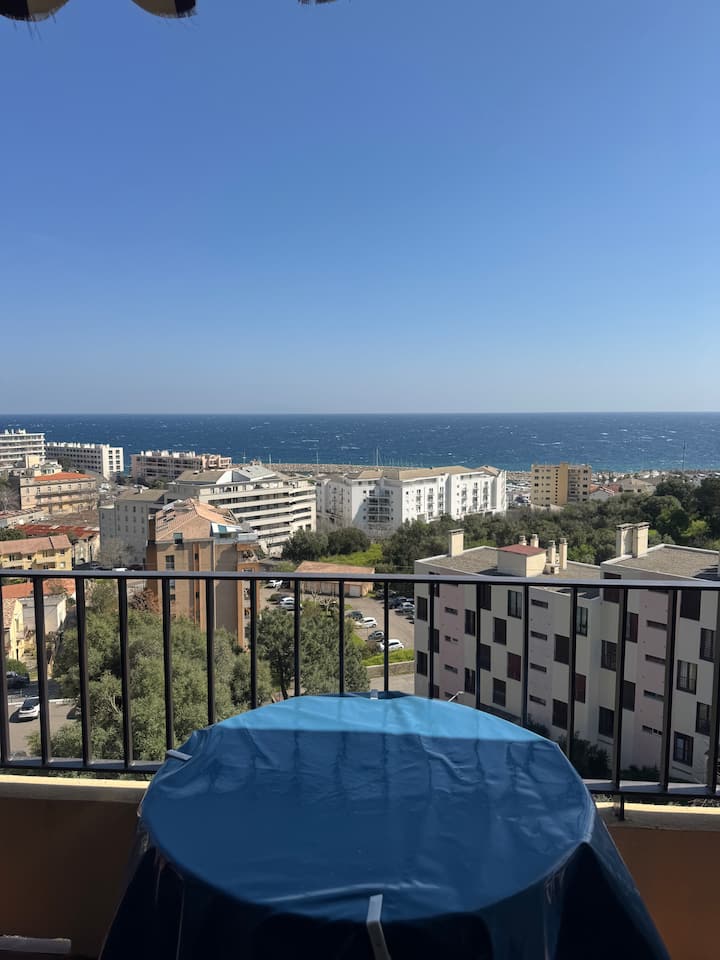 Appartement Cosy 2 Chambres - Bastia