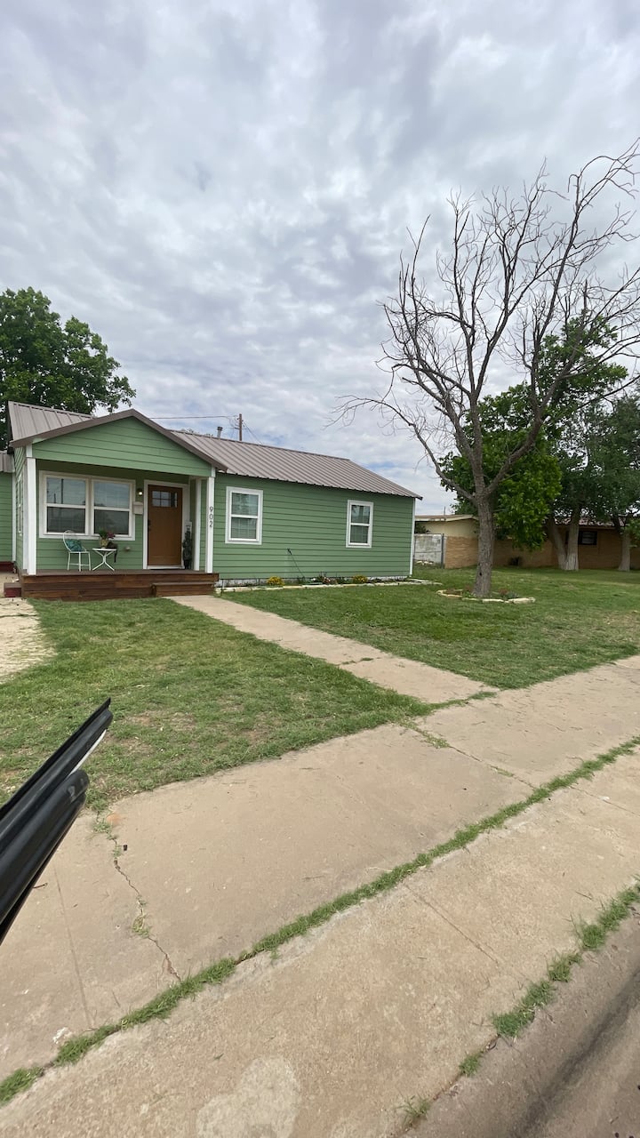 Honeydew Haven - Odessa, TX