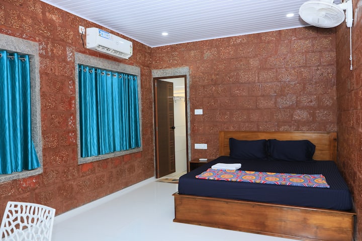 Cool & Breeze Air Conditioned Premium Rooms. - Kasaragod