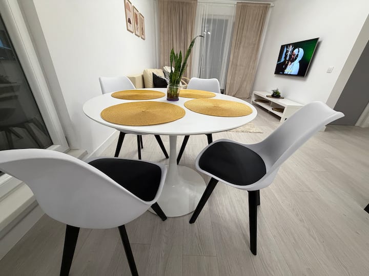 Apartament Ploiești White - Ploiești