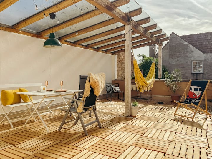 Vintage-charme Auf 105 M² Mit Großer Dachterrasse - Landau