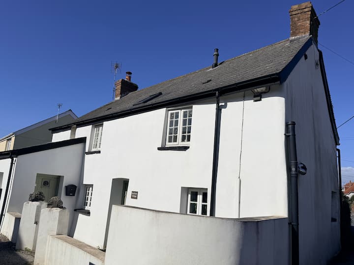 Beautiful Old Character Cottage In Nottage - Porthcawl