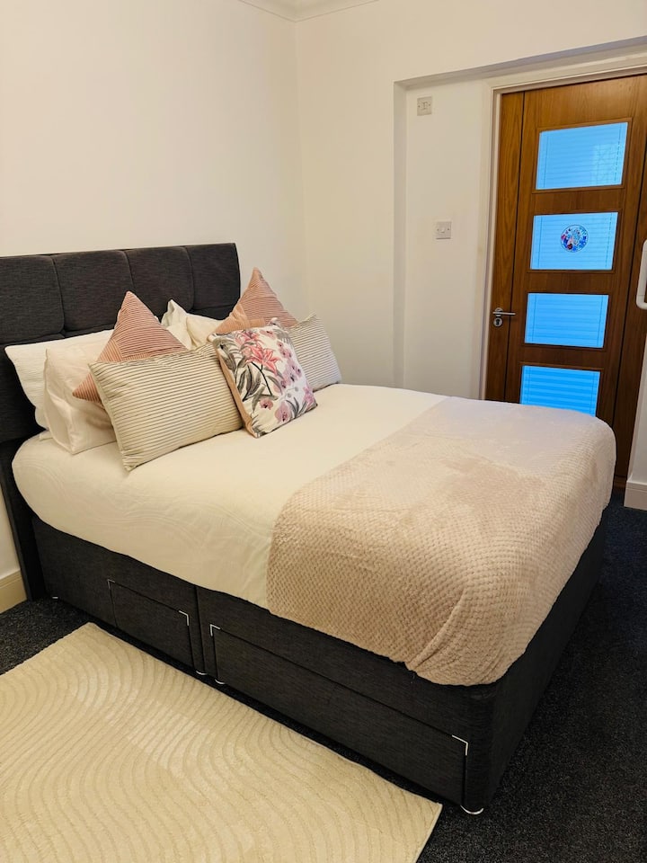 Luxury Stay With Outside Space - Bognor Regis