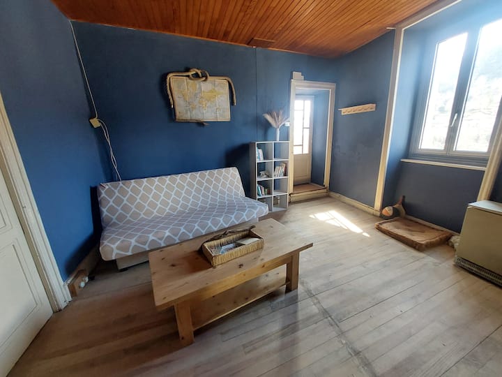 Appartement Simple, Paisible Et Spacieux - Privas