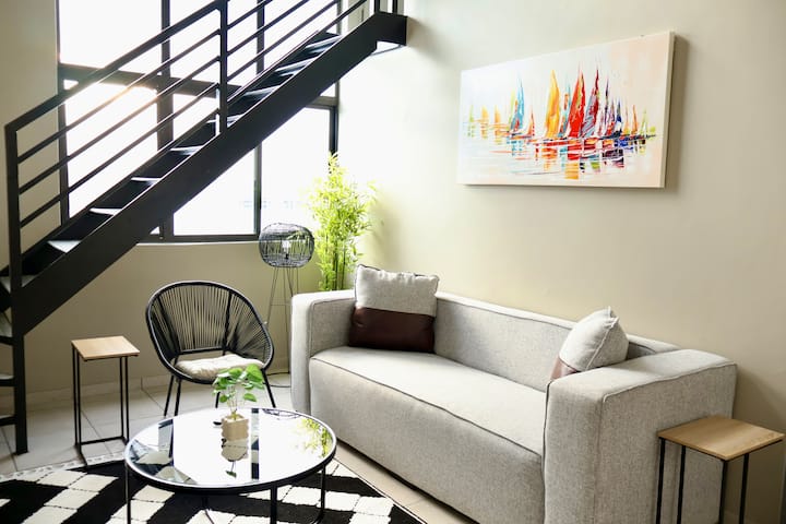 Modern Rosebank Loft|next To Mall & Gautrain - Johannesburg