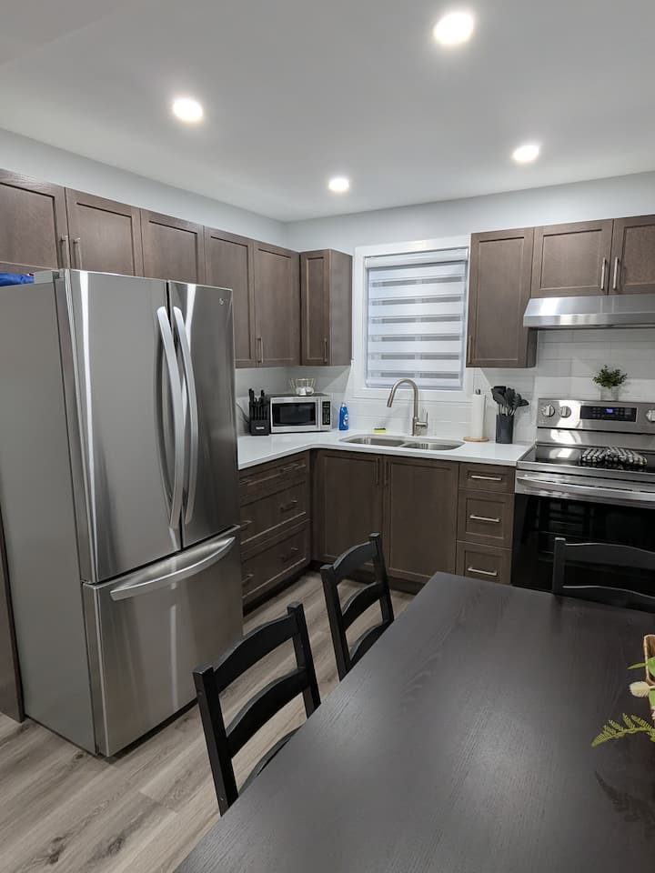 Cozy 1br Haven | Perfect For Extended Stays - Niagara Falls