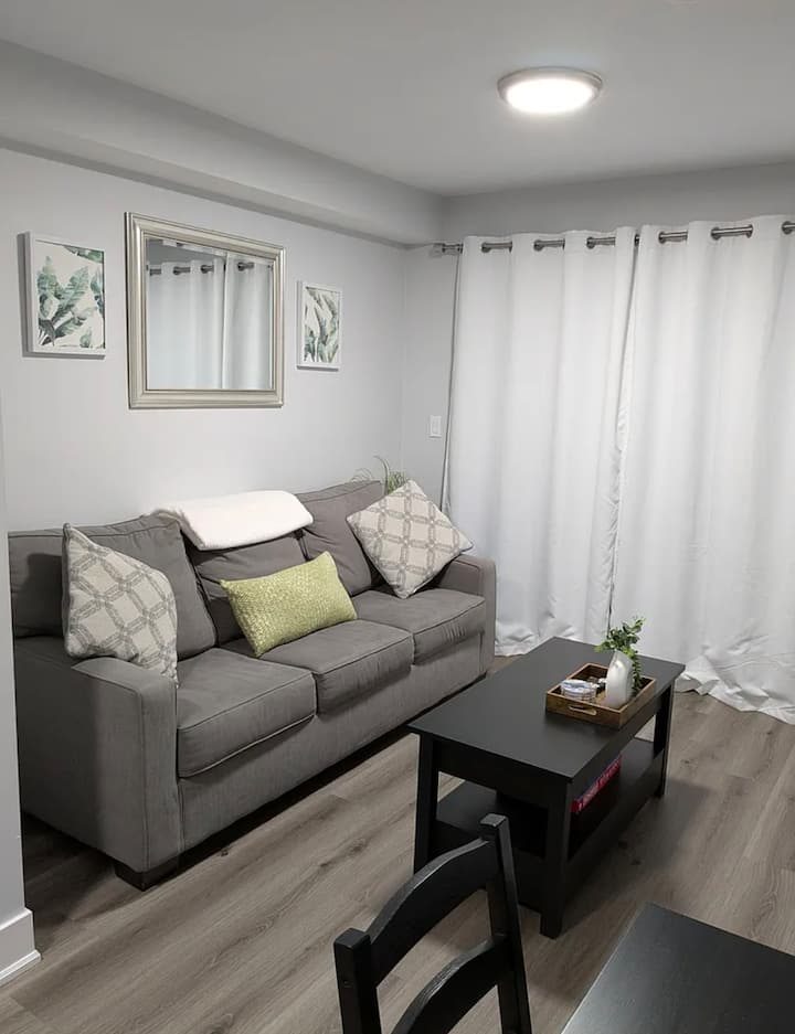 Modern Condo Living | 1 Bed 1 Bath - Niagara Falls