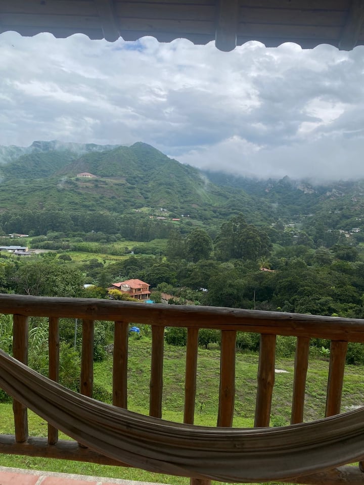 Casa Longgeva Cucanama Bajo Posada Pelaez Chango - Vilcabamba