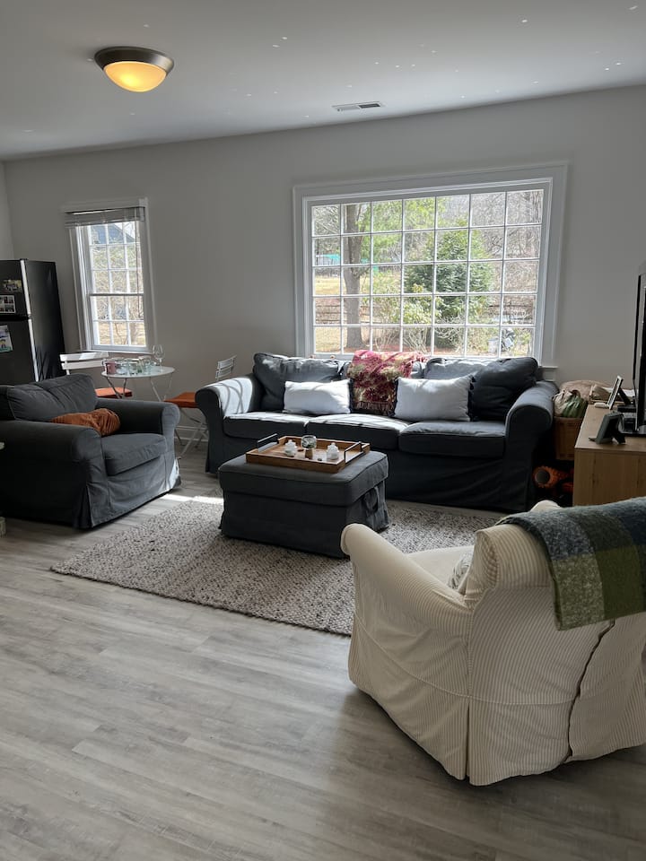 Charming Weston Guesthouse Retreat Near Westport - Weston, CT