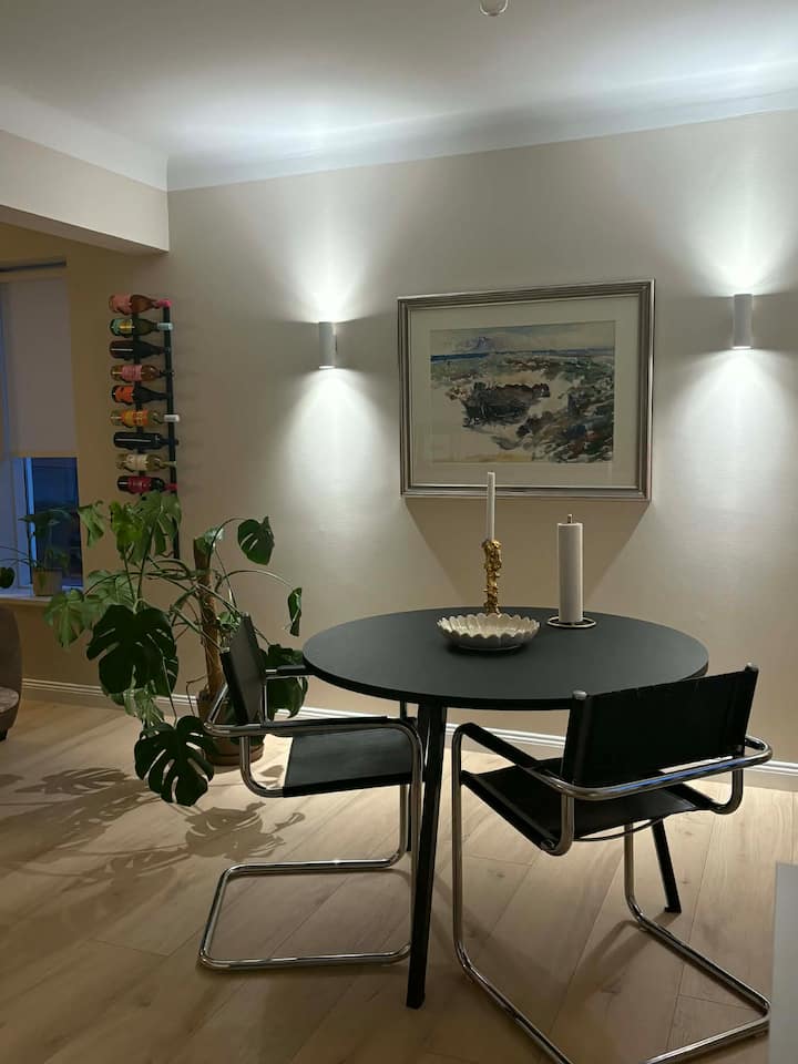 Home In Keflavík - Path Of Totality 2026 - Islândia