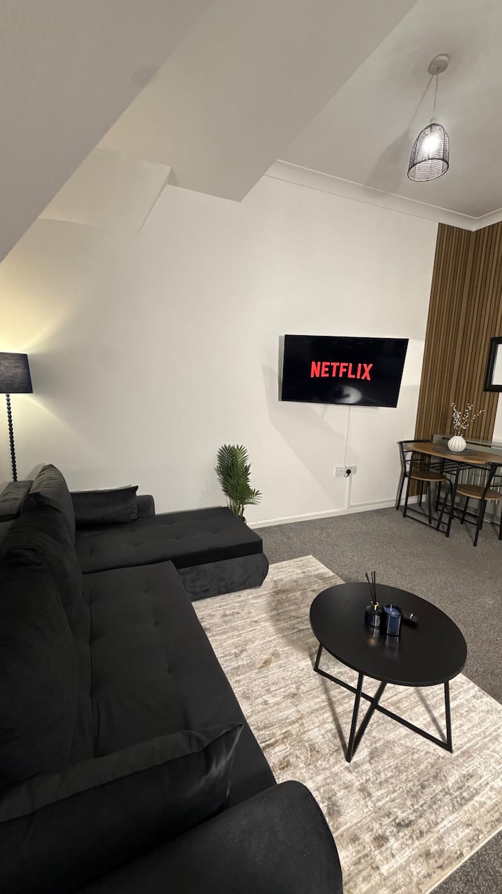 Sheffield City Centre 1bd+sofa Bed | Sleeps 4 - Sheffield