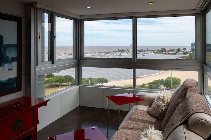 Exclusivo Apartamento Frente Al Puertito De Buceo - Montevideo