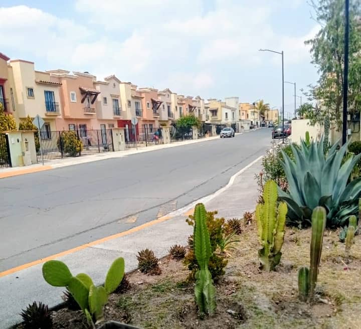 Comfortable Home In Pachuca | Restful Getaway - Pachuca