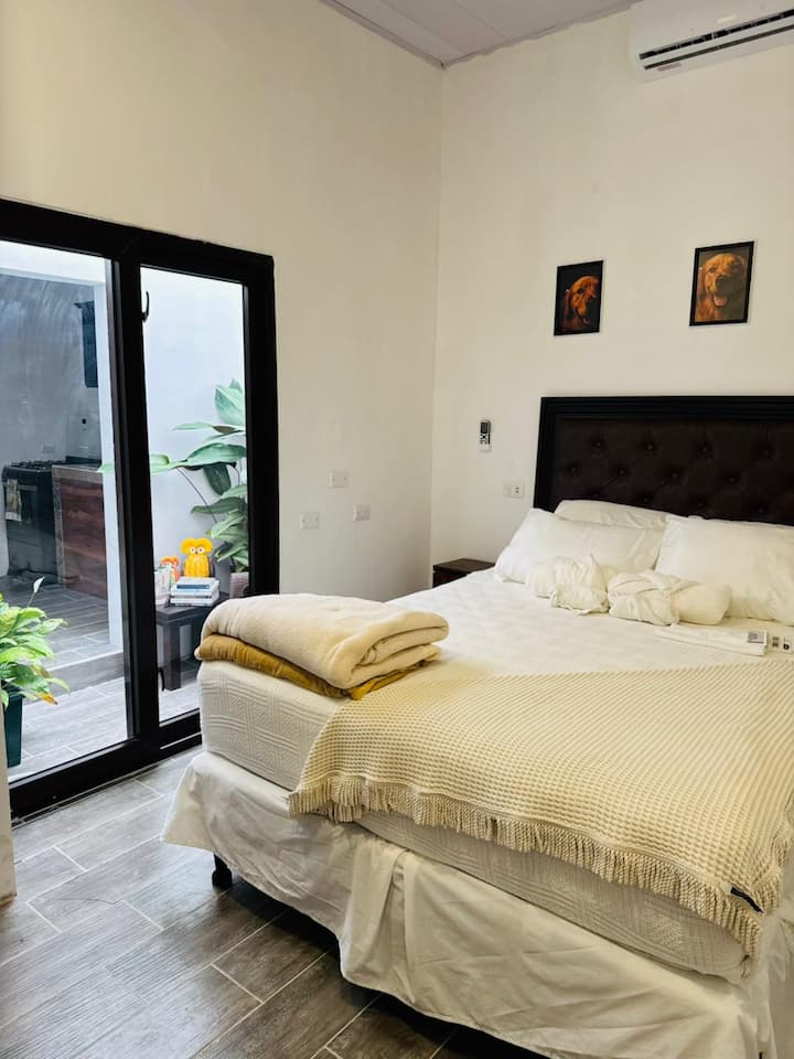 Nala House /Jardín Con Vista A La Montaña, Cercano - Puerto Barrios