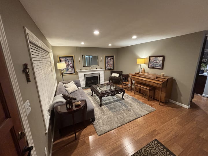 Family Home Minutes To Seattle & World Cup Ready - Bellevue, WA