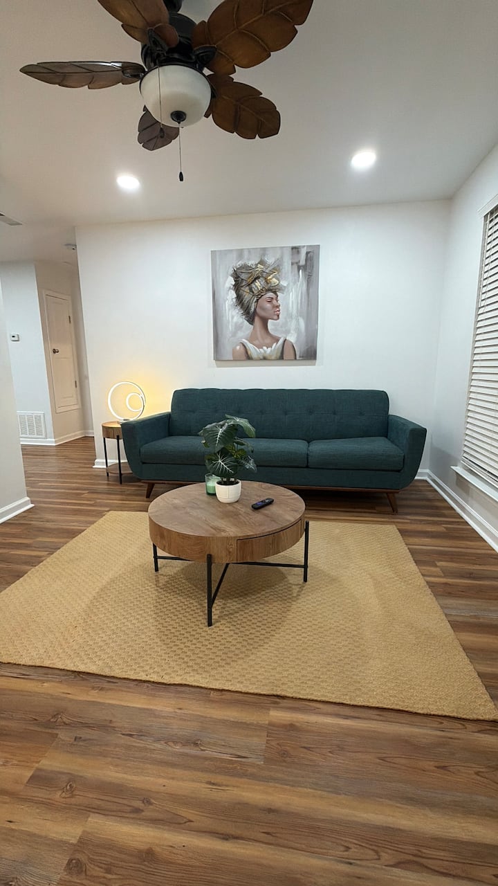 Teal Hideaway - Mobile, AL