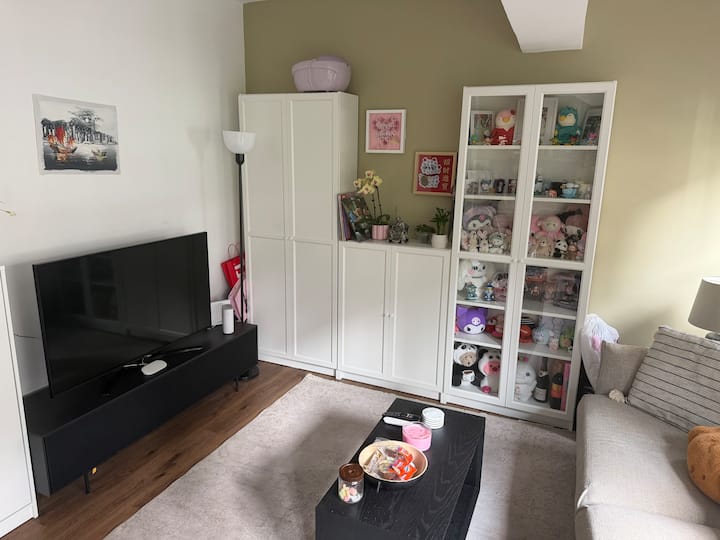 Soho 1 Bedroom Apartment - Sheung Wan