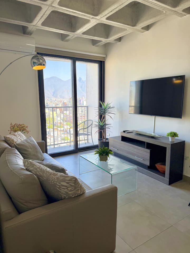 Apartment With Beautiful Views In City Center - Monterrey