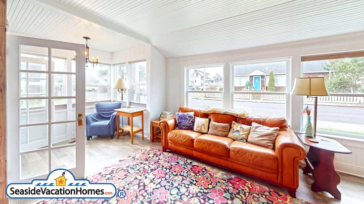 Cozy Cottage At Seaside Beach - Seaside, OR