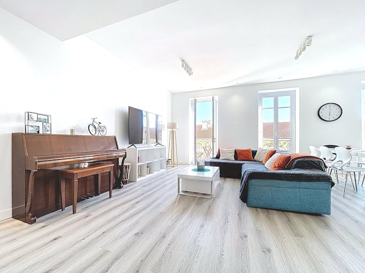 Incroyable Grand Appartement 5min à Pied De La Mer - Nice