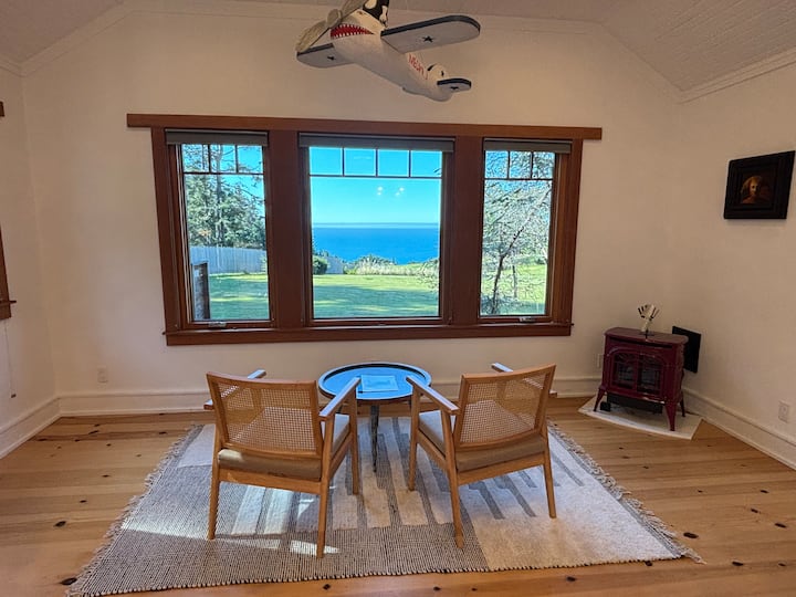 Sea Fox Cottage - Mendocino, CA