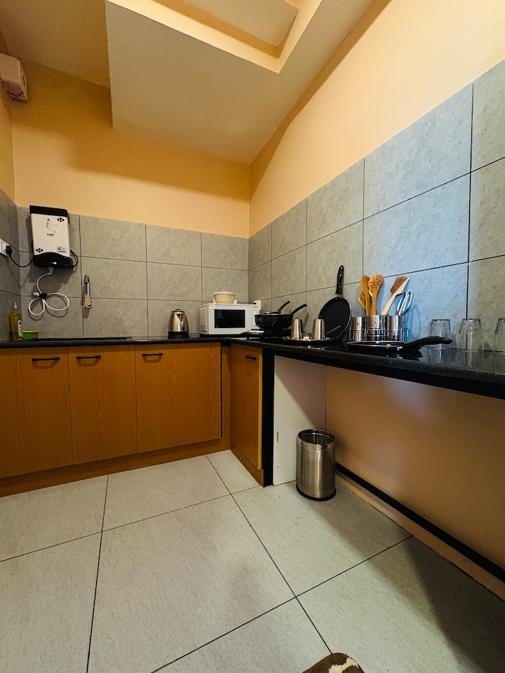 Rosewood Annexe Camellia - Ooty