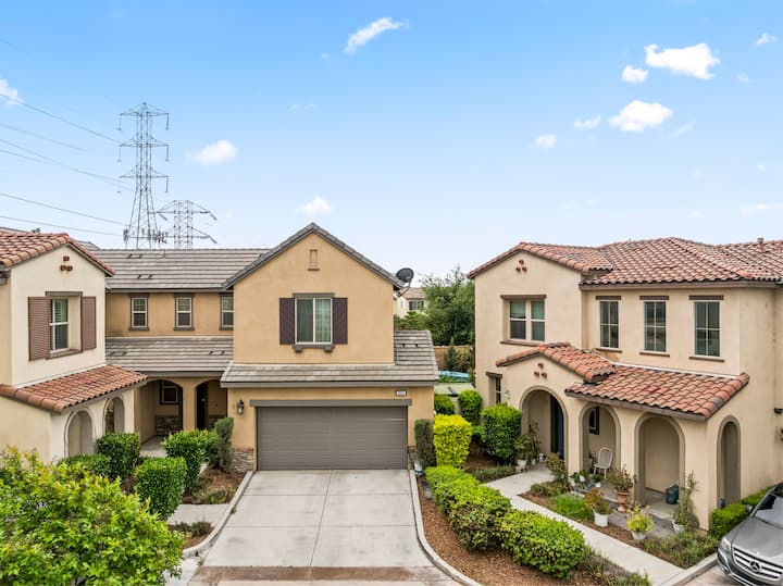 4be3ba | Pool + Jacuzzi | Ideal For Extended Stays - Ontario, CA