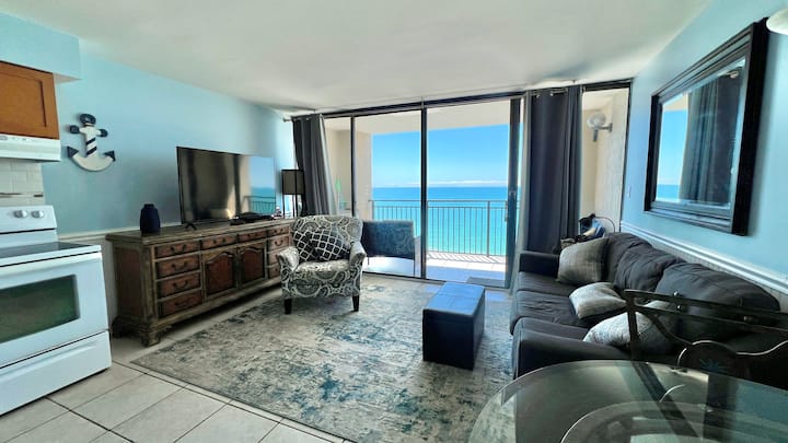 Ocean-front 1br Myrtle Beach [Upgrades]