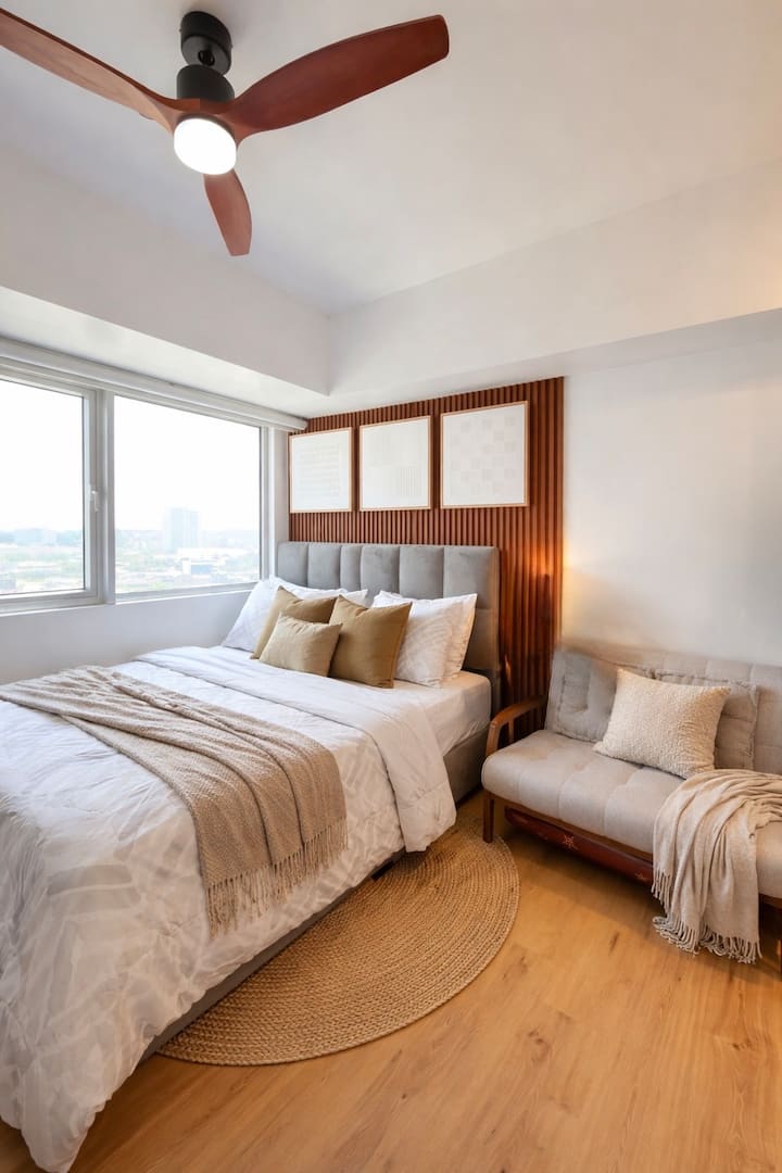 Modern Cozy Condo W/ City View - Cagayan de Oro